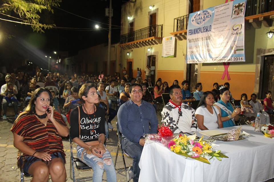 Conferencia cesar Andrade (Ex jugador de Atlas), Certamen Señora